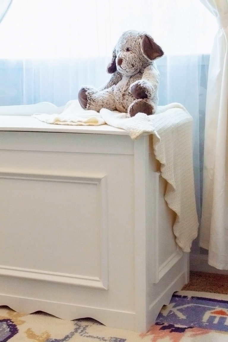 How to Build a Vintage Inspired White Toybox | Free Plans!