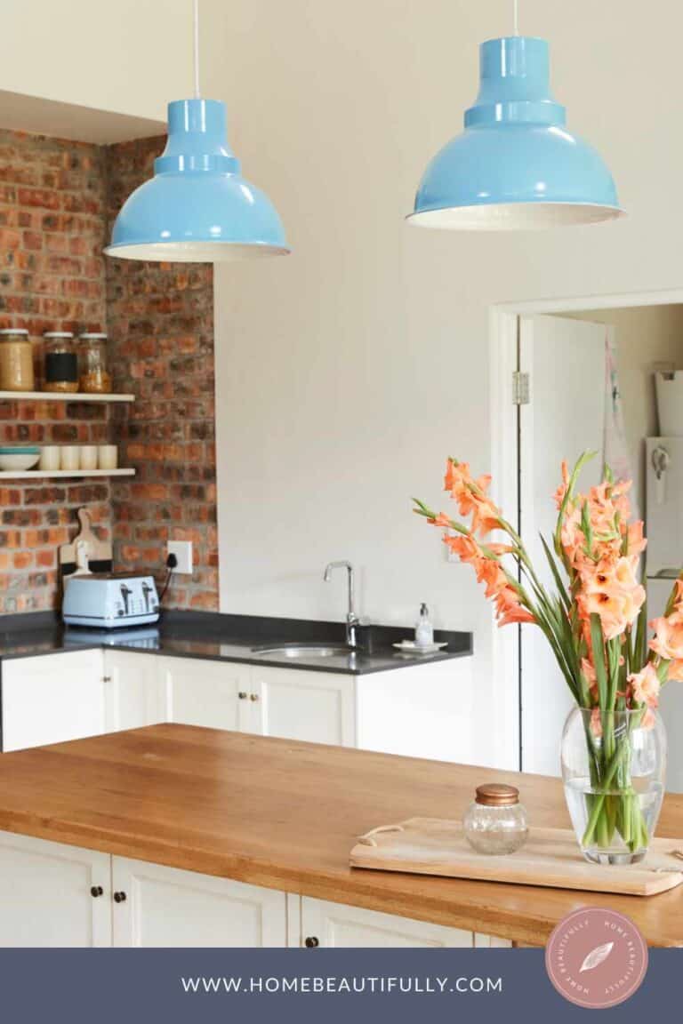 Best Color Light for Your Kitchen: Easy Kitchen Bulb Guide