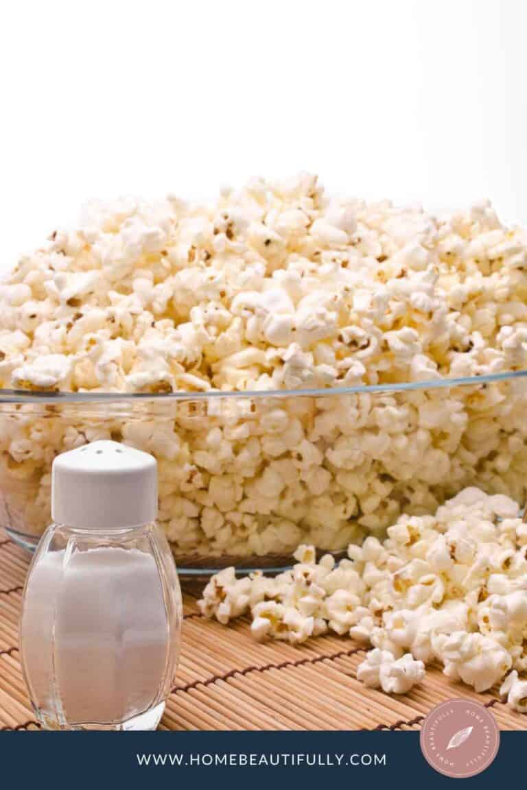 9 Ways How to Get Burnt Popcorn Smell Out of the Microwave